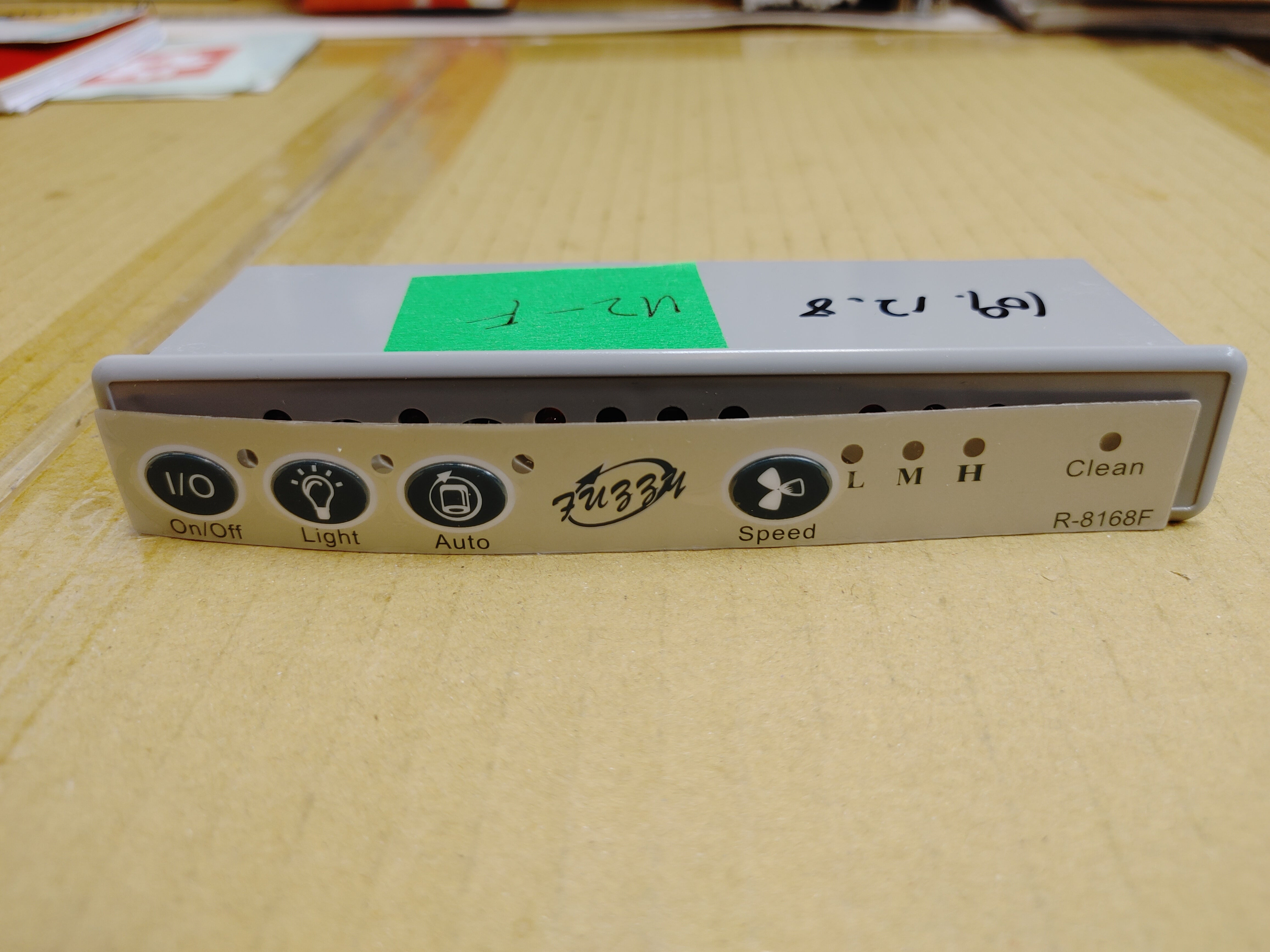 R8168F Switch Panel (Grey) – Sakura Products Co
